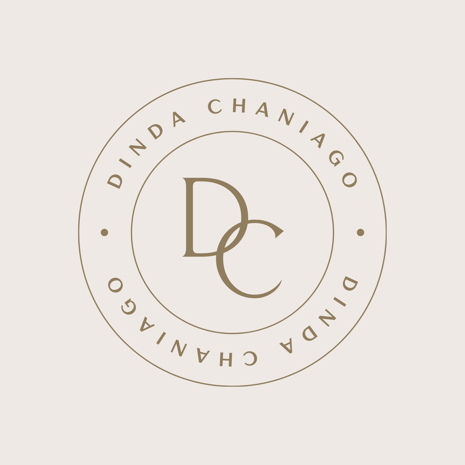Gratis desain contoh bulat - Canva