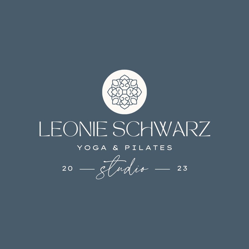 Pixels & Dots – Canva